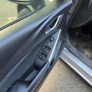 Pelēks Mazda 6 2014 Tallina, ar dzinēja tilpumu 2.20 L un nobraukumu 303 tūkst. km par 5500 €, foto 15 vietnē AUTOMOTO.COM.LV