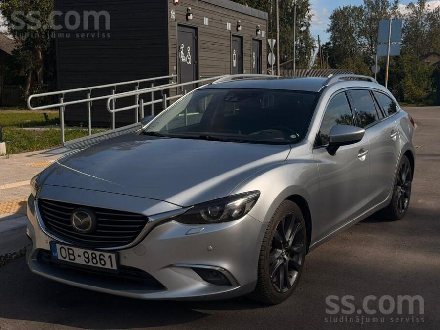 Grey Mazda 6 2015 in Riga, with an engine capacity of 2.20 L and mileage of 236 thousand km for 7200 €, photo 4 on AUTOMOTO.COM.LV