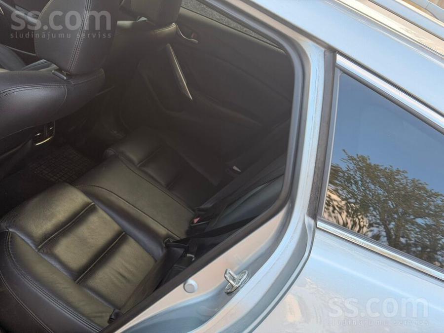 Grey Mazda 6 2015 in Riga, with an engine capacity of 2.20 L and mileage of 236 thousand km for 7200 €, photo 16 on AUTOMOTO.COM.LV