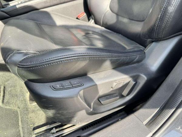 Pelēks Mazda 6 2015 Raseiniai, ar dzinēja tilpumu 2.19 L un nobraukumu 240 tūkst. km par 4650 €, foto 9 vietnē AUTOMOTO.COM.LV