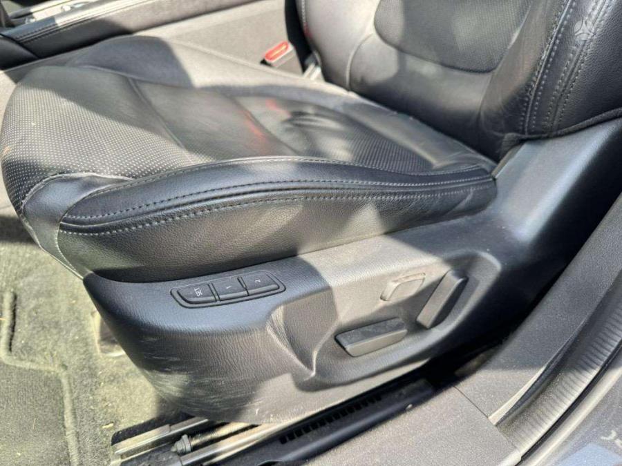 Pelēks Mazda 6 2015 Raseiniai, ar dzinēja tilpumu 2.19 L un nobraukumu 240 tūkst. km par 4650 €, foto 9 vietnē AUTOMOTO.COM.LV