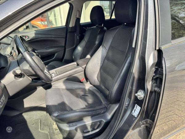 Pelēks Mazda 6 2015 Raseiniai, ar dzinēja tilpumu 2.19 L un nobraukumu 240 tūkst. km par 4650 €, foto 10 vietnē AUTOMOTO.COM.LV