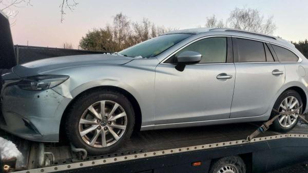 Grey Mazda 6 2016 in Kaunas, with an engine capacity of 2.18 L and mileage of 263 thousand km for 4700 €, photo 9 on AUTOMOTO.COM.LV