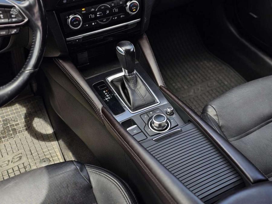 Pelēks Mazda 6 2017 Rokiškis, ar dzinēja tilpumu 2.19 L un nobraukumu 210 tūkst. km par 6250 €, foto 13 vietnē AUTOMOTO.COM.LV