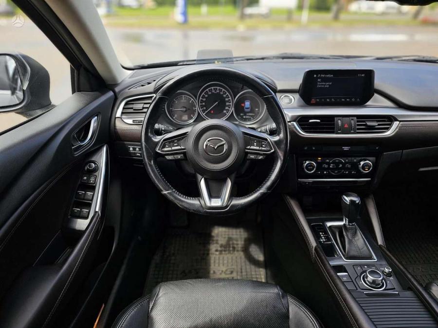 Pelēks Mazda 6 2017 Rokiškis, ar dzinēja tilpumu 2.19 L un nobraukumu 210 tūkst. km par 6250 €, foto 22 vietnē AUTOMOTO.COM.LV