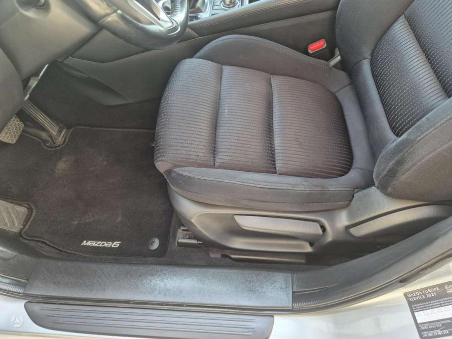 Pelēks Mazda 6 2017 Šilutė, ar dzinēja tilpumu 2.19 L un nobraukumu 180 tūkst. km par 8100 €, foto 16 vietnē AUTOMOTO.COM.LV
