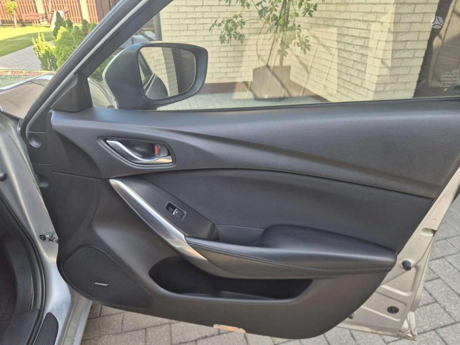 Pelēks Mazda 6 2017 Šilutė, ar dzinēja tilpumu 2.19 L un nobraukumu 180 tūkst. km par 8100 €, foto 20 vietnē AUTOMOTO.COM.LV