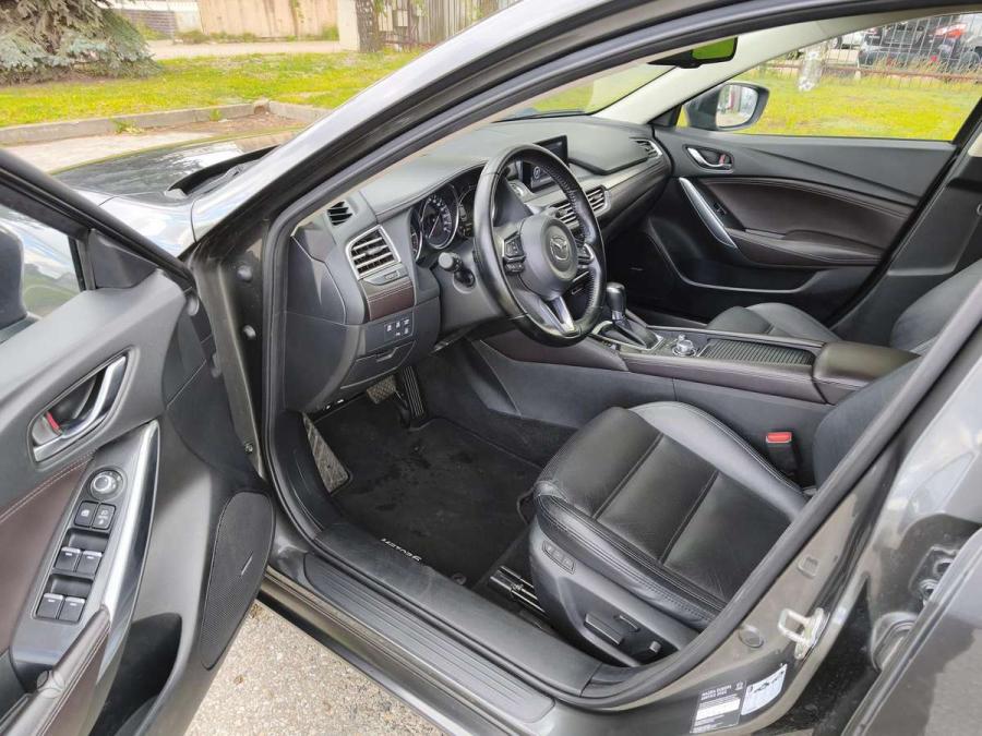 Grey Mazda 6 2017 in Marijampole, with an engine capacity of 2.19 L and mileage of 176 thousand km for 7200 €, photo 11 on AUTOMOTO.COM.LV