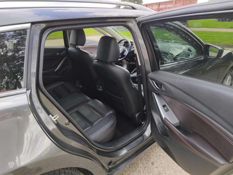 Grey Mazda 6 2017 in Marijampole, with an engine capacity of 2.19 L and mileage of 176 thousand km for 7200 €, photo 15 on AUTOMOTO.COM.LV