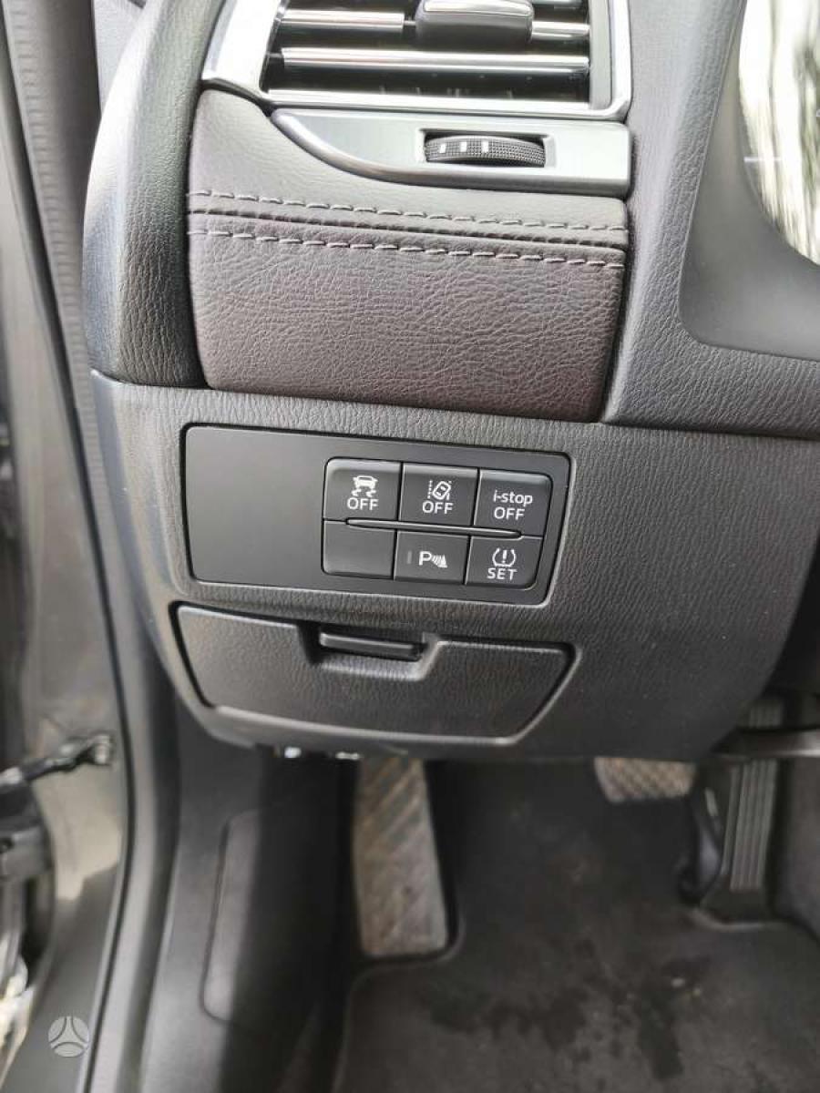 Grey Mazda 6 2017 in Marijampole, with an engine capacity of 2.19 L and mileage of 176 thousand km for 7200 €, photo 21 on AUTOMOTO.COM.LV
