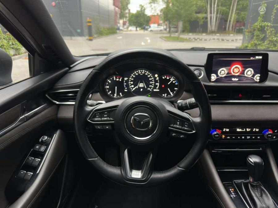 Grey Mazda 6 2018 in Klaipeda, with an engine capacity of 2.19 L and mileage of 208 thousand km for 11250 €, photo 12 on AUTOMOTO.COM.LV