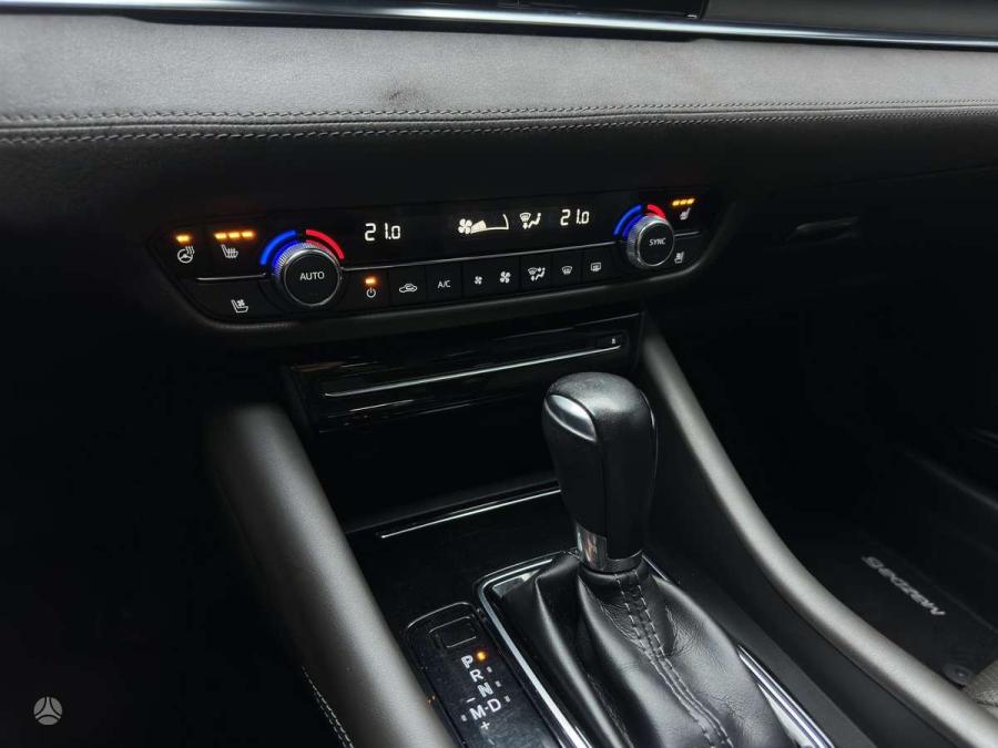 Grey Mazda 6 2018 in Klaipeda, with an engine capacity of 2.19 L and mileage of 208 thousand km for 11250 €, photo 13 on AUTOMOTO.COM.LV