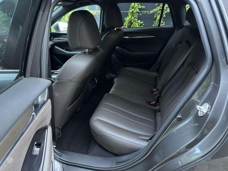 Grey Mazda 6 2018 in Klaipeda, with an engine capacity of 2.19 L and mileage of 208 thousand km for 11250 €, photo 18 on AUTOMOTO.COM.LV