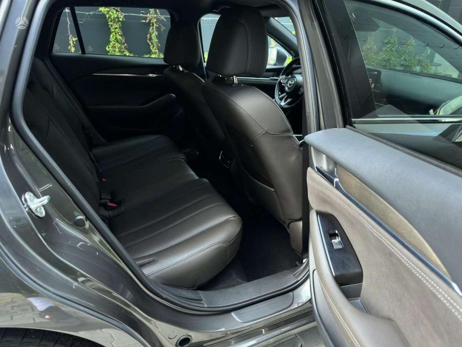 Grey Mazda 6 2018 in Klaipeda, with an engine capacity of 2.19 L and mileage of 208 thousand km for 11250 €, photo 20 on AUTOMOTO.COM.LV