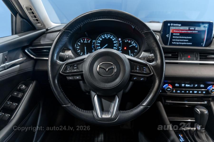 Grey Mazda 6 2018 in Tallinn, with an engine capacity of 2.50 L and mileage of 85 thousand km for 18990 €, photo 8 on AUTOMOTO.COM.LV