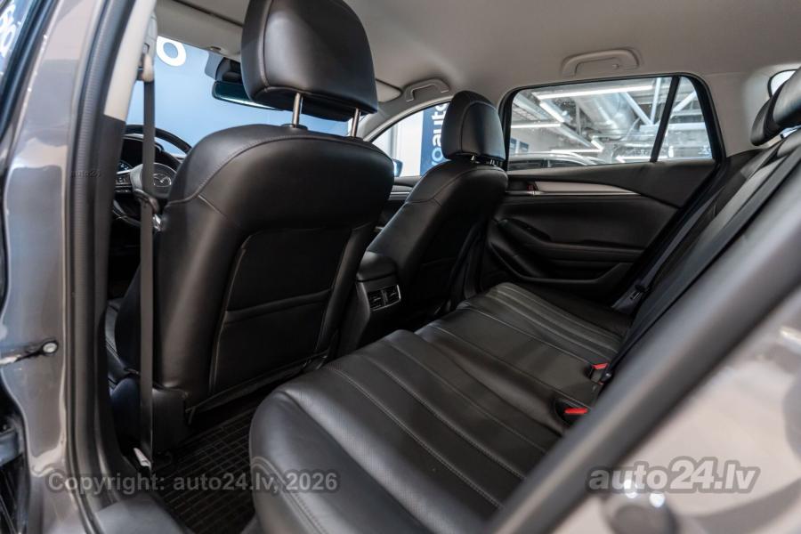Grey Mazda 6 2018 in Tallinn, with an engine capacity of 2.50 L and mileage of 85 thousand km for 18990 €, photo 15 on AUTOMOTO.COM.LV