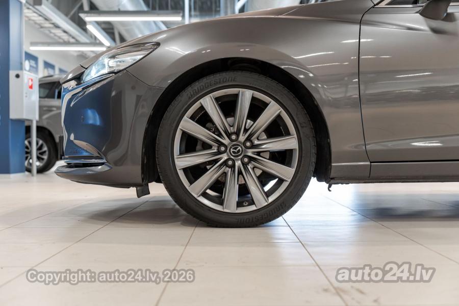 Grey Mazda 6 2018 in Tallinn, with an engine capacity of 2.50 L and mileage of 85 thousand km for 18990 €, photo 19 on AUTOMOTO.COM.LV