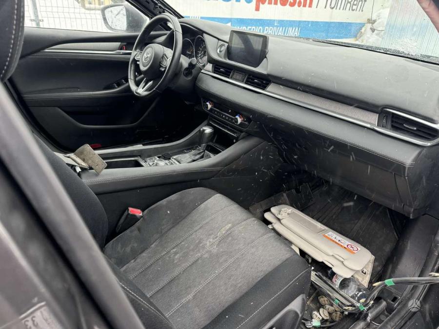 Pelēks Mazda 6 2020 Kauņa, ar dzinēja tilpumu 2.19 L un nobraukumu 103 tūkst. km par 10000 €, foto 8 vietnē AUTOMOTO.COM.LV