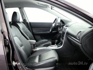 Red Mazda 6 2006 in Tallinn, with an engine capacity of 2.00 L and mileage of 279 thousand km for 1099 €, photo 7 on AUTOMOTO.COM.LV