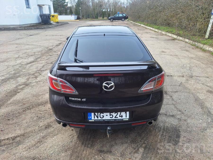 Red Mazda 6 2008 in Daugavpils, with an engine capacity of 2.00 L and mileage of 0 thousand km for 7300 €, photo 6 on AUTOMOTO.COM.LV