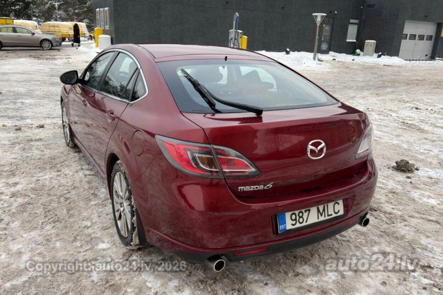 Red Mazda 6 2008 in Tallinn, with an engine capacity of 2.00 L and mileage of 296 thousand km for 2200 €, photo 3 on AUTOMOTO.COM.LV