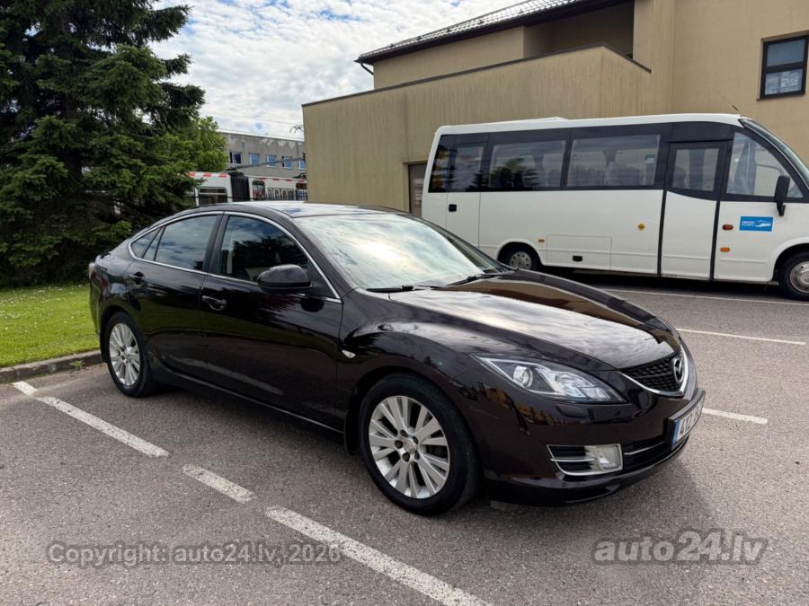 Красный Мазда 6 2008 в Таллин, объемом двигателя 2.00 л и пробегом 301 тыс. км за 1999 €, фото 4 на AUTOMOTO.COM.LV