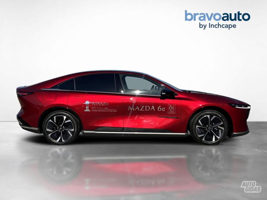Sarkans Mazda 6 2026 Kauņa, ar dzinēja tilpumu 0.00 L un nobraukumu 7 tūkst. km par 37900 €, foto 7 vietnē AUTOMOTO.COM.LV