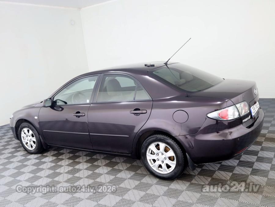 Sarkans Mazda 6 2006 Tallina, ar dzinēja tilpumu 2.00 L un nobraukumu 195 tūkst. km par 599 €, foto 5 vietnē AUTOMOTO.COM.LV