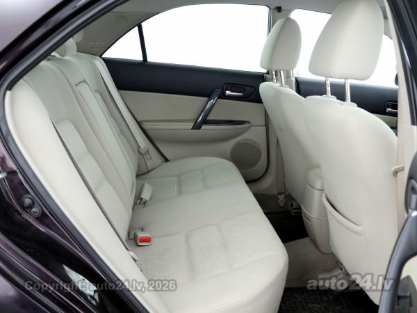 Red Mazda 6 2006 in Tallinn, with an engine capacity of 2.00 L and mileage of 195 thousand km for 599 €, photo 7 on AUTOMOTO.COM.LV