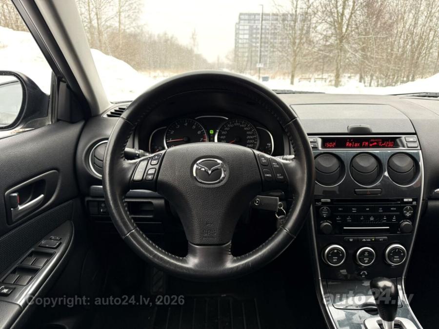 Sarkans Mazda 6 2007 Tallina, ar dzinēja tilpumu 2.00 L un nobraukumu 154 tūkst. km par 1900 €, foto 12 vietnē AUTOMOTO.COM.LV
