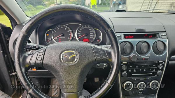 Red Mazda 6 2007 in Tallinn, with an engine capacity of 2.30 L and mileage of 0 thousand km for 1400 €, photo 9 on AUTOMOTO.COM.LV