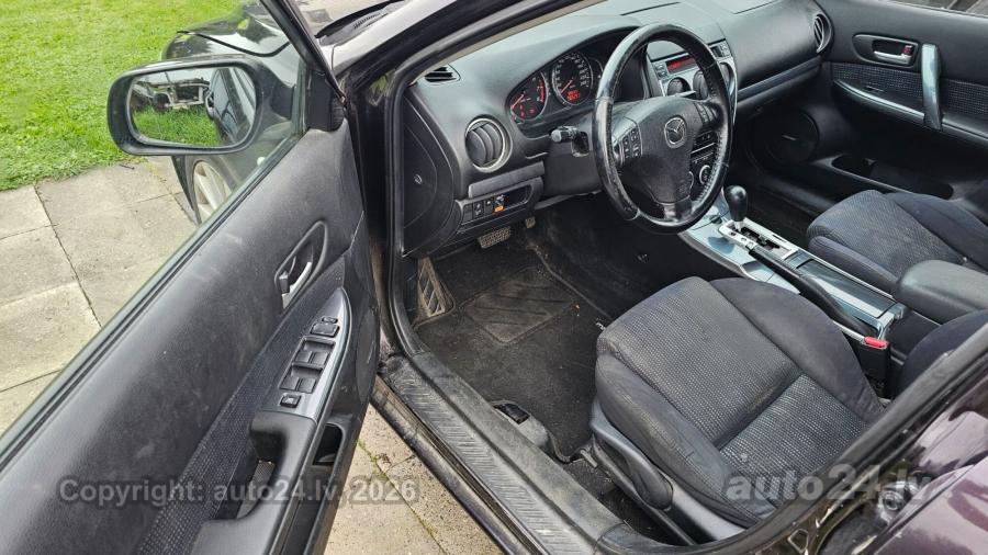 Sarkans Mazda 6 2007 Tallina, ar dzinēja tilpumu 2.30 L un nobraukumu 0 tūkst. km par 1400 €, foto 11 vietnē AUTOMOTO.COM.LV