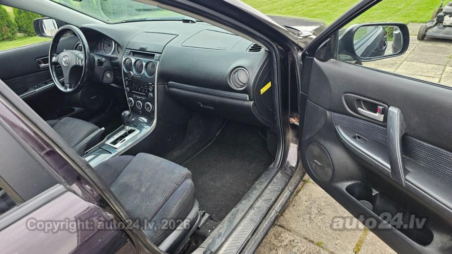 Sarkans Mazda 6 2007 Tallina, ar dzinēja tilpumu 2.30 L un nobraukumu 0 tūkst. km par 1400 €, foto 12 vietnē AUTOMOTO.COM.LV