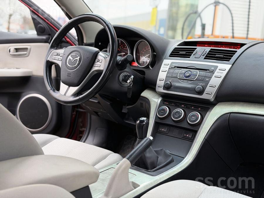 Sarkans Mazda 6 2008 Rīga, ar dzinēja tilpumu 1.80 L un nobraukumu 189 tūkst. km par 2750 €, foto 16 vietnē AUTOMOTO.COM.LV