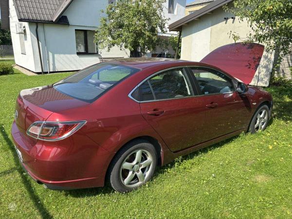 Red Mazda 6 2008 in Panevezys, with an engine capacity of 2.00 L and mileage of 195 thousand km for 600 €, photo 1 on AUTOMOTO.COM.LV