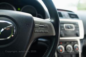 Sarkans Mazda 6 2008 Tallina, ar dzinēja tilpumu 2.00 L un nobraukumu 236 tūkst. km par 3500 €, foto 17 vietnē AUTOMOTO.COM.LV