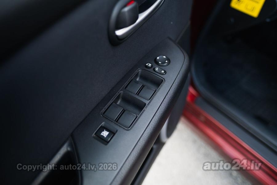 Sarkans Mazda 6 2008 Tallina, ar dzinēja tilpumu 2.00 L un nobraukumu 236 tūkst. km par 3500 €, foto 20 vietnē AUTOMOTO.COM.LV