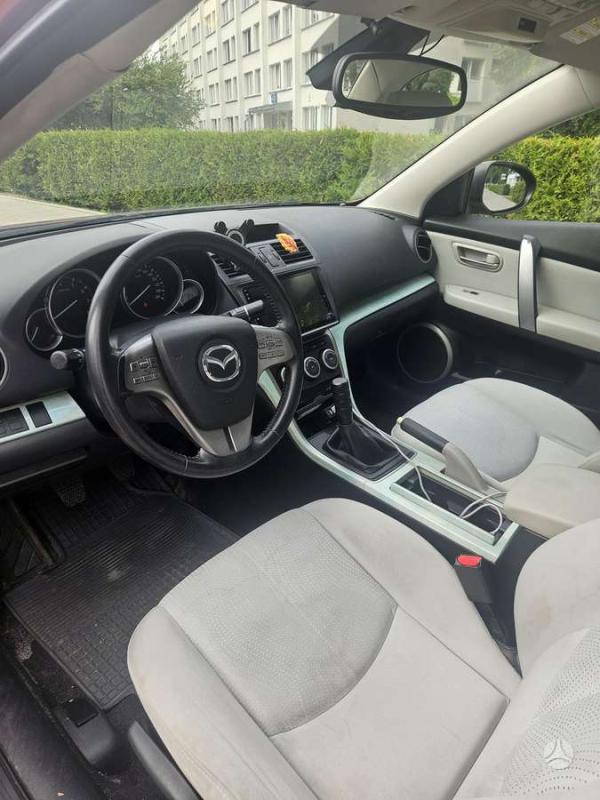 Sarkans Mazda 6 2008 Kauņa, ar dzinēja tilpumu 2.00 L un nobraukumu 246 tūkst. km par 3800 €, foto 6 vietnē AUTOMOTO.COM.LV