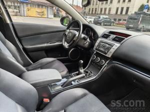 Красный Мазда 6 2008 в Рига, объемом двигателя 2.00 л и пробегом 370 тыс. км за 1650 €, фото 5 на AUTOMOTO.COM.LV