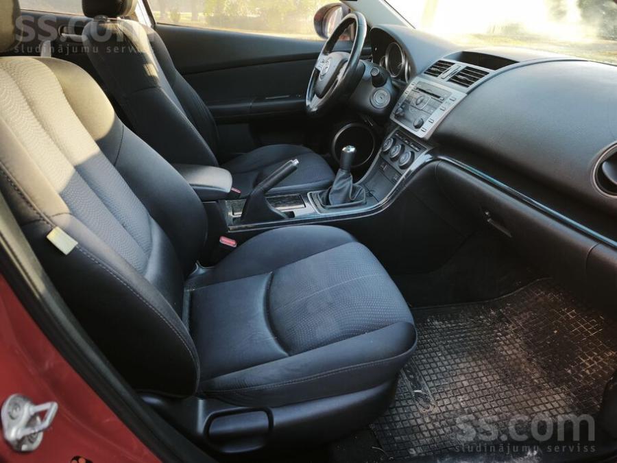 Red Mazda 6 2008 in Rezekne, with an engine capacity of 2.00 L and mileage of 200 thousand km for 1200 €, photo 12 on AUTOMOTO.COM.LV