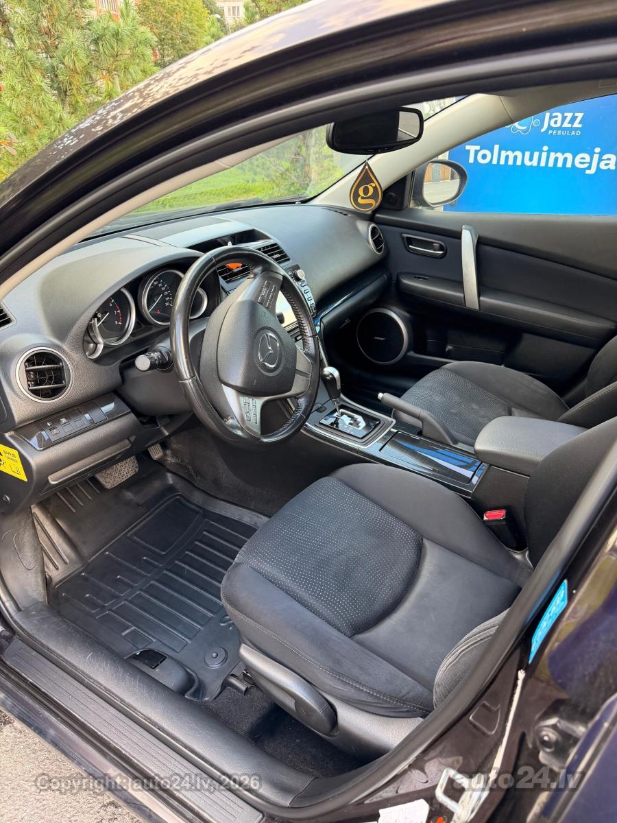 Sarkans Mazda 6 2009 Tallina, ar dzinēja tilpumu 2.00 L un nobraukumu 155 tūkst. km par 1800 €, foto 10 vietnē AUTOMOTO.COM.LV