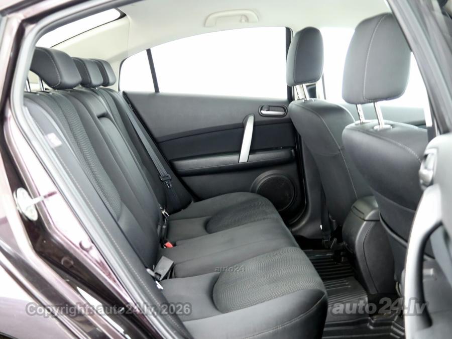 Красный Мазда 6 2009 в Таллин, объемом двигателя 2.00 л и пробегом 155 тыс. км за 3199 €, фото 8 на AUTOMOTO.COM.LV