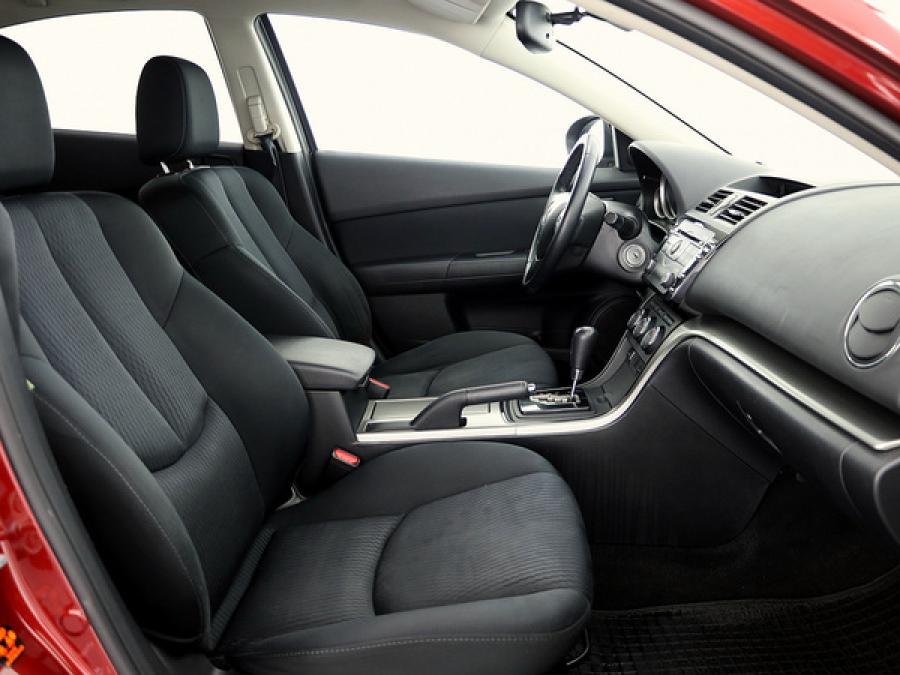 Красный Мазда 6 2010 в Таллин, объемом двигателя 2.00 л и пробегом 189 тыс. км за 3599 €, фото 7 на AUTOMOTO.COM.LV