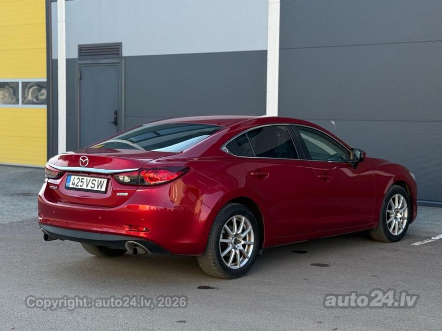 Red Mazda 6 2013 in Tallinn, with an engine capacity of 2.20 L and mileage of 190 thousand km for 6990 €, photo 4 on AUTOMOTO.COM.LV