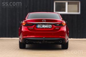 Red Mazda 6 2013 in Jelgava, with an engine capacity of 2.00 L and mileage of 128 thousand km for 9900 €, photo 7 on AUTOMOTO.COM.LV