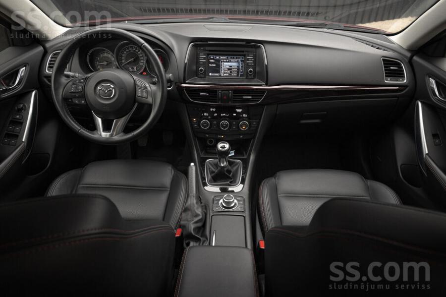 Red Mazda 6 2013 in Jelgava, with an engine capacity of 2.00 L and mileage of 128 thousand km for 9900 €, photo 9 on AUTOMOTO.COM.LV