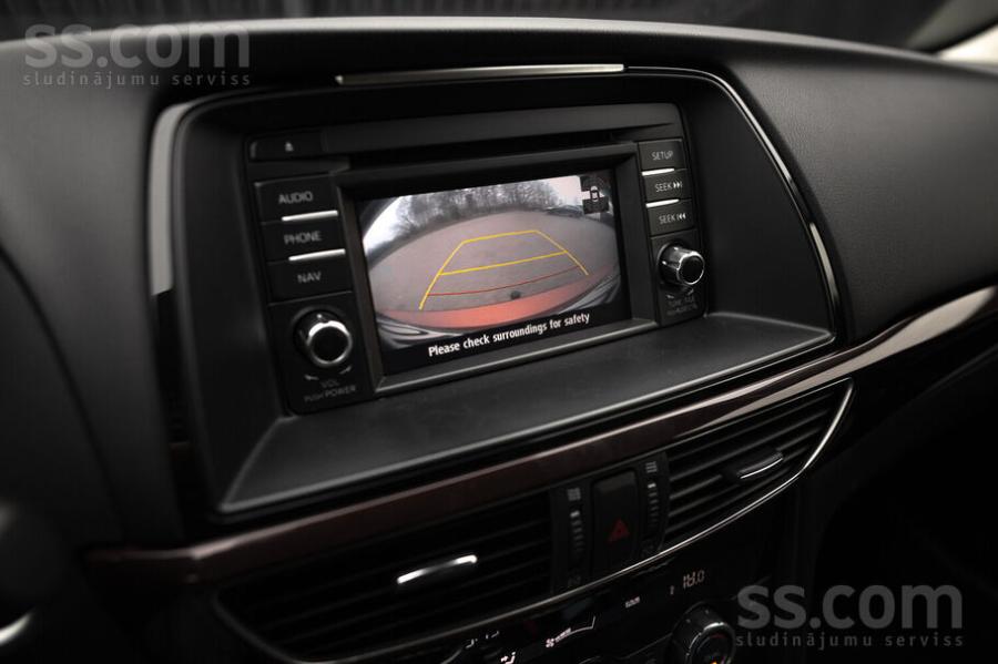 Red Mazda 6 2013 in Jelgava, with an engine capacity of 2.00 L and mileage of 128 thousand km for 9900 €, photo 18 on AUTOMOTO.COM.LV