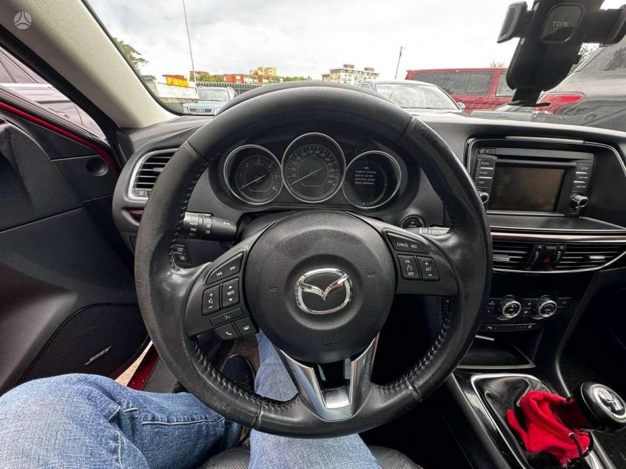 Red Mazda 6 2013 in Druskininkai, with an engine capacity of 2.20 L and mileage of 254 thousand km for 2400 €, photo 16 on AUTOMOTO.COM.LV