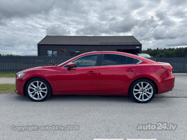 Red Mazda 6 2013 in Tallinn, with an engine capacity of 2.20 L and mileage of 301 thousand km for 6499 €, photo 3 on AUTOMOTO.COM.LV