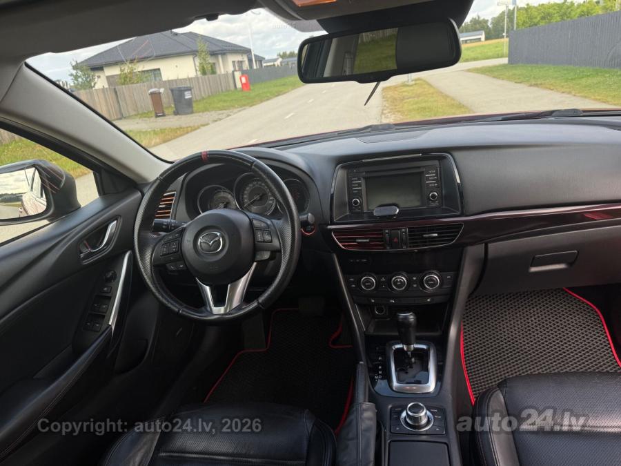 Sarkans Mazda 6 2013 Tallina, ar dzinēja tilpumu 2.20 L un nobraukumu 301 tūkst. km par 6499 €, foto 11 vietnē AUTOMOTO.COM.LV